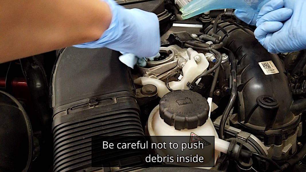 How to Change Engine Oil Fast – DIY Super Easy, Quick Oil Change using ...