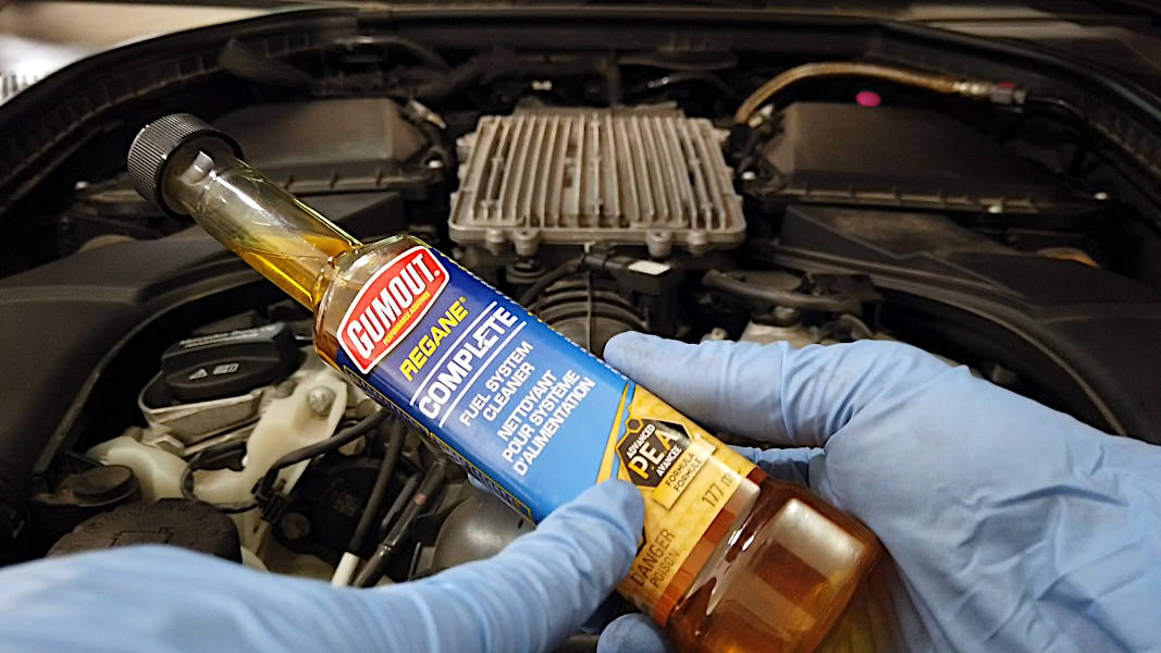 How to Change Engine Oil Fast – DIY Super Easy, Quick Oil Change using ...