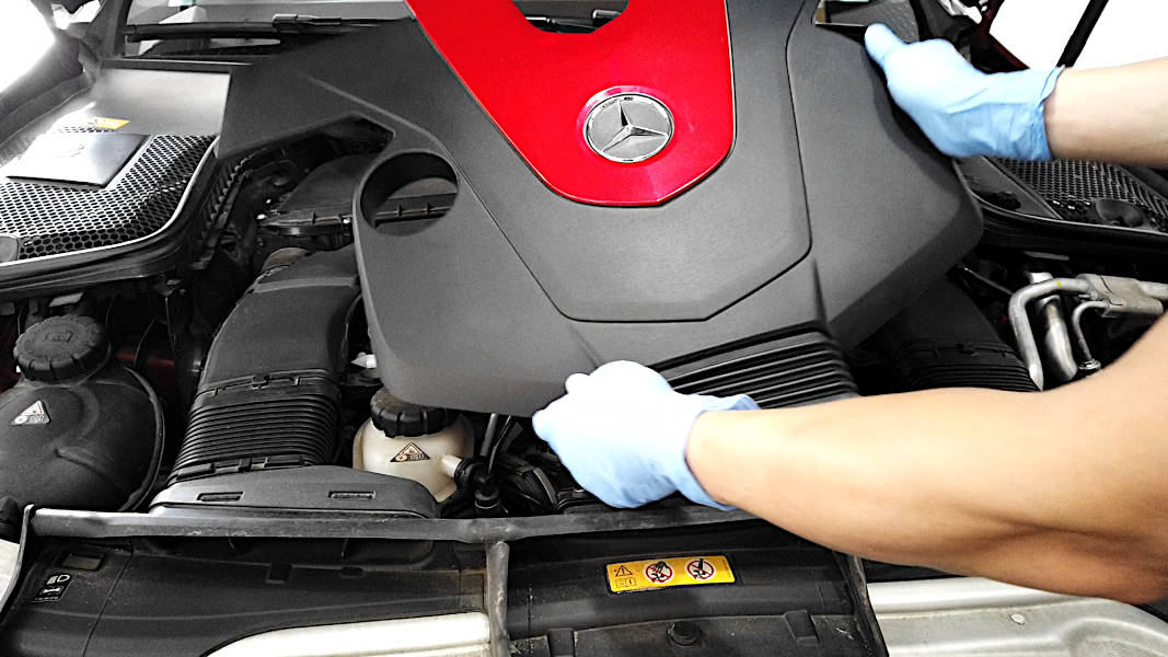 How to Change Engine Oil Fast – DIY Super Easy, Quick Oil Change using ...